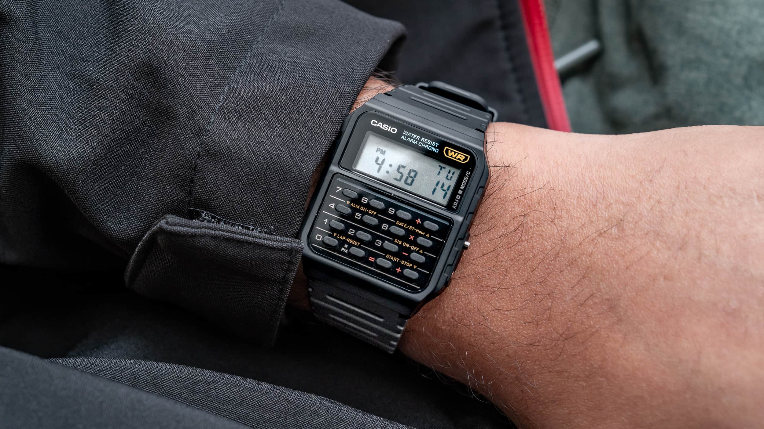 Casio Calculator Watch Review: Unexpectedly Timeless "Geek Chic" Desig ...