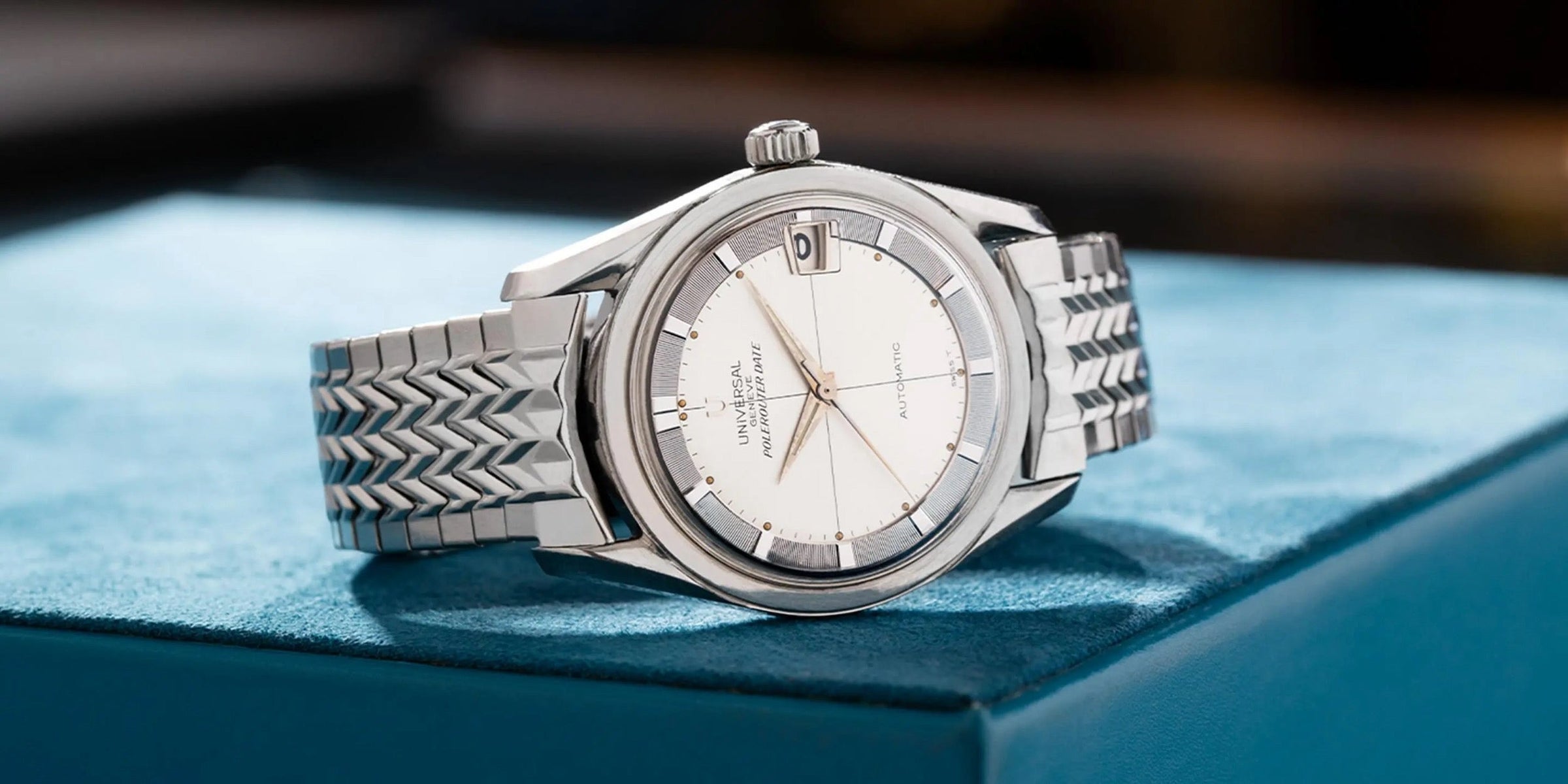 Universal Genève Polerouter Review: The '50s Icon Returns | Teddy ...