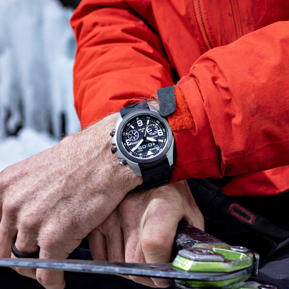 Promaster Land U822 Eco-Drive 43.9mm - Black | Teddy Baldassarre